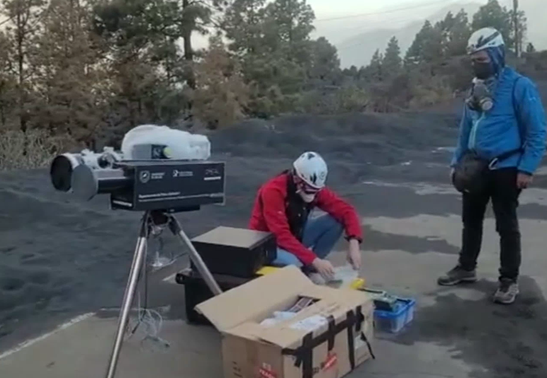 Utilizan láser para medir la composición de lava del Cumbre Vieja