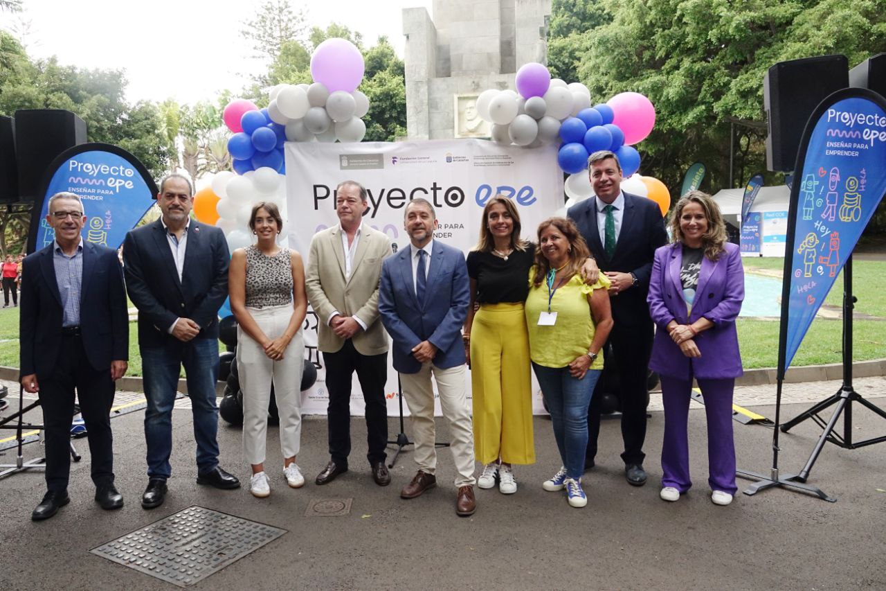 Comienza en Tenerife la Feria de Cooperación Social - Radio Televisión ...