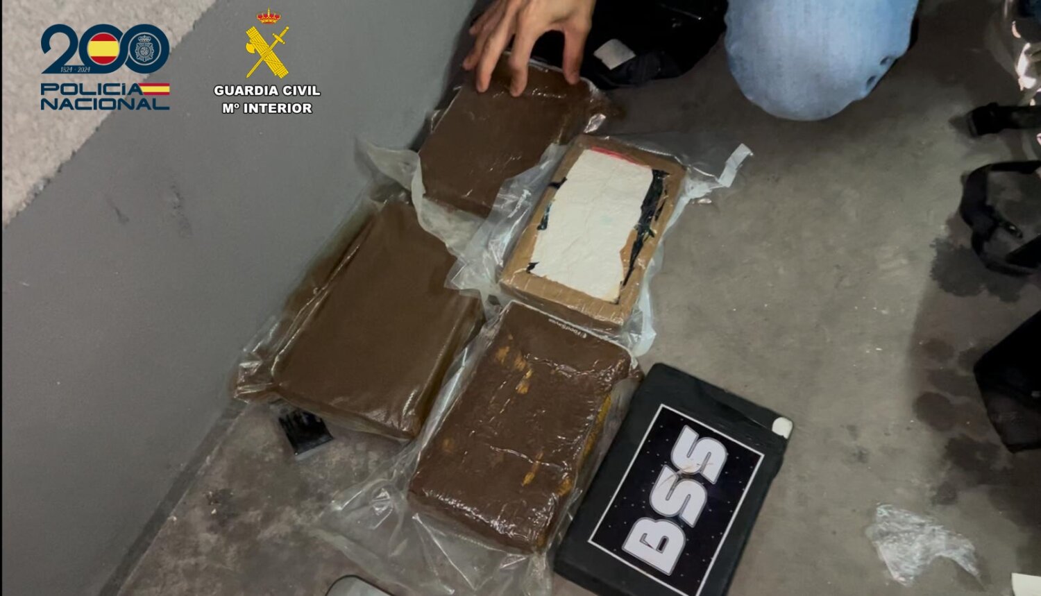 Detenidos por tráfico de drogas a través de mulas humanas